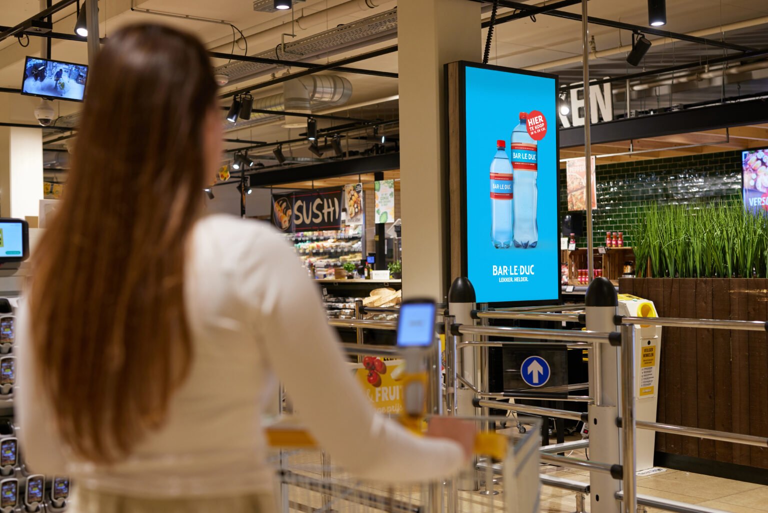 Digital signage - First Impression