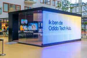 First Impression - Digital signage, AV technology & content