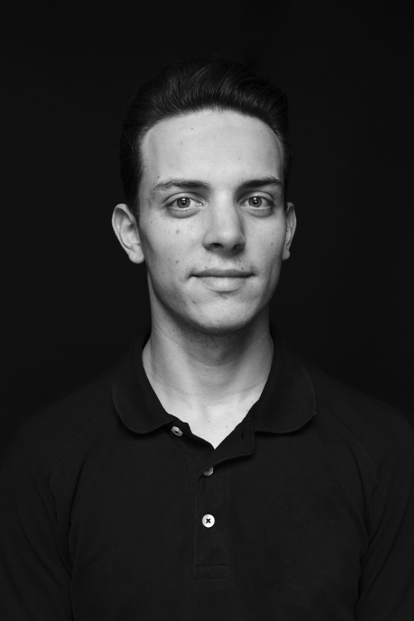 About us - First Impression